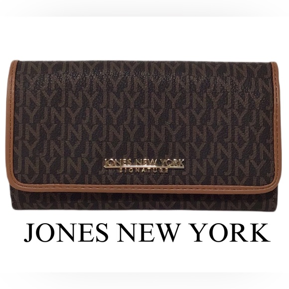 Jones New York | Bags | New Jones New York Signature Double Id Front ...